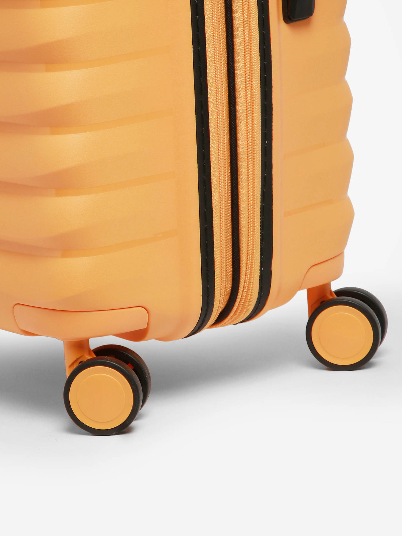 Jump Carry-on-suitcase W24 - best prices