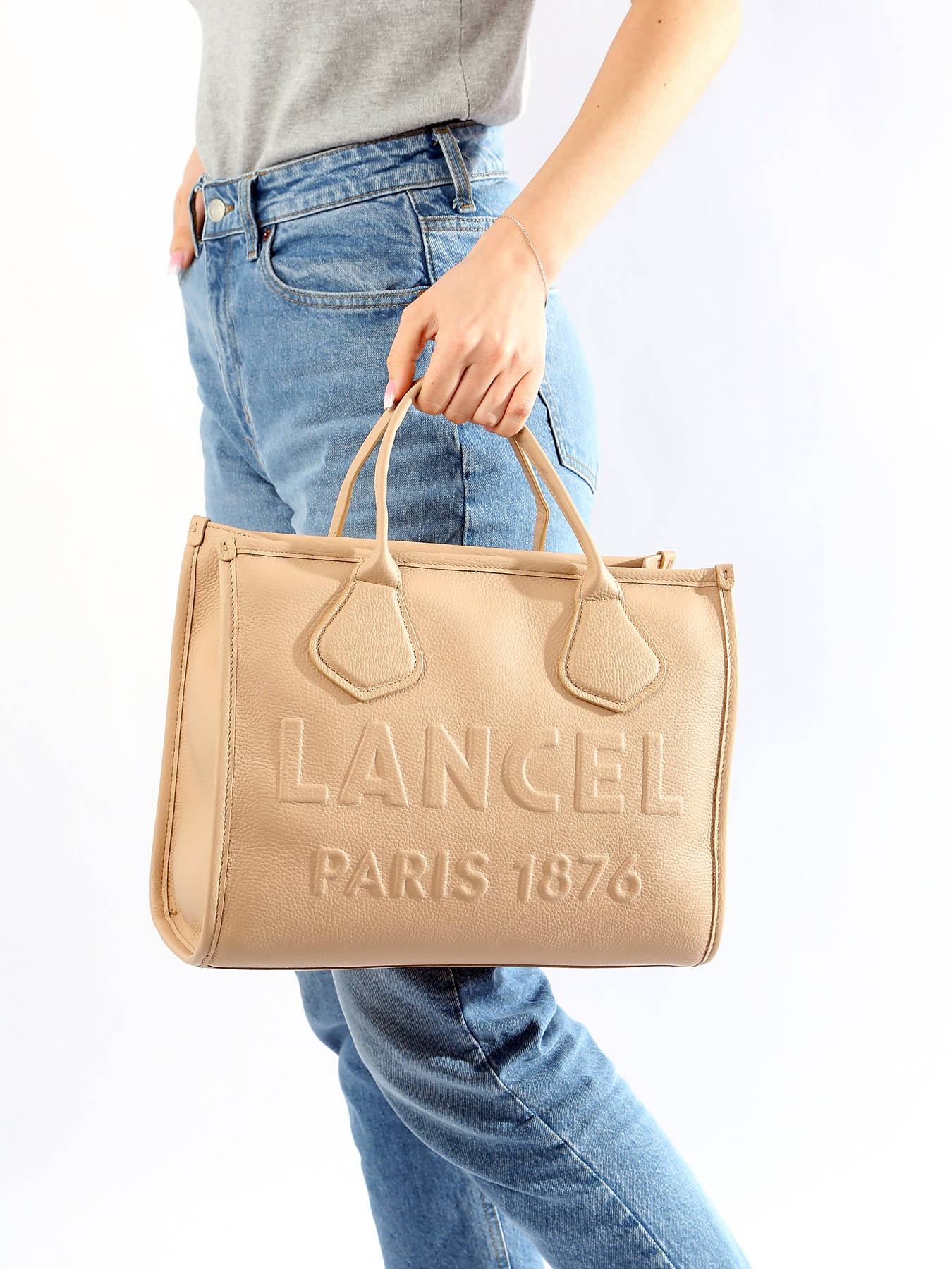 Lancel Tote LOU M - best prices